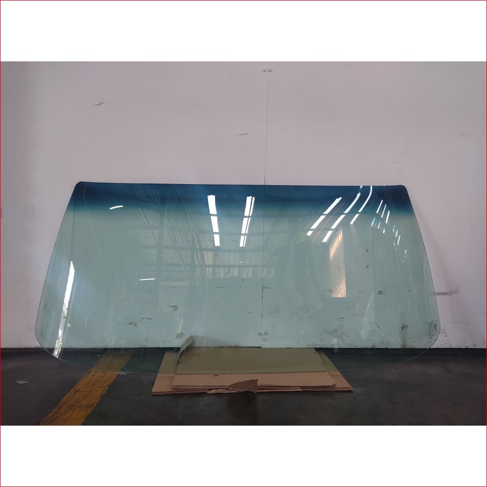 Shop BSG Auto Glass SA - BMW 2002 66-77 Windscreen Online | BSG Auto Glass